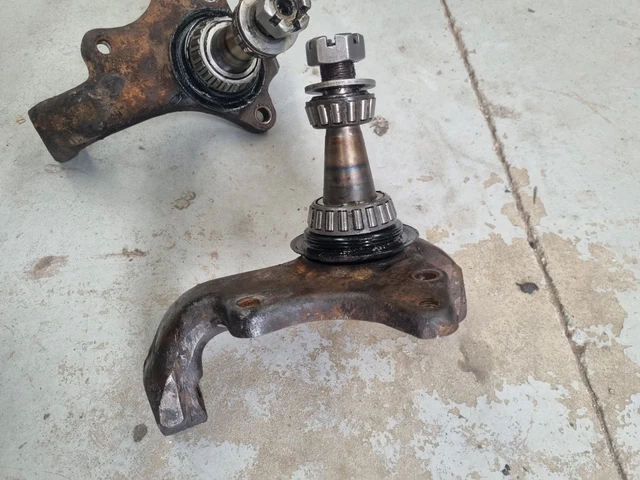 HOLDEN HQ HJ hx hz wb Disc Brake Stub Axles $220.00 - PicClick AU