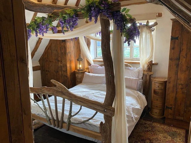 4 POSTER OAK Bed Frame £4,086.70 - PicClick UK