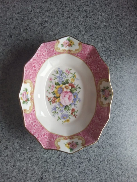 ROYAL ALBERT LADY Carlyle Bon Bon Dish $40.00 - PicClick AU