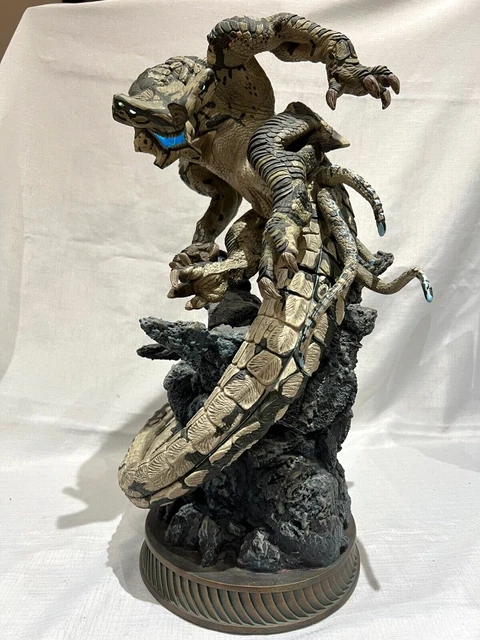 SIDESHOW COLLECTIBLES PACIFIC Rim Slattern Statue 400192 Limited ...