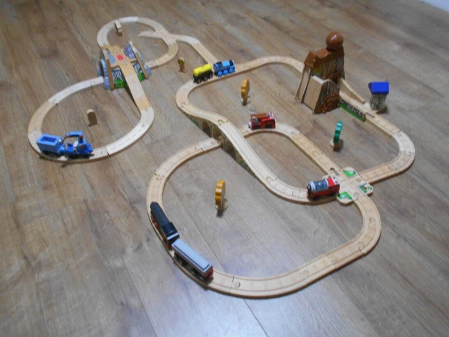 WOODEN THOMAS THE tank engine train set boulder mountain and Passover ...