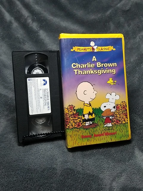 A CHARLIE BROWN Thanksgiving (VHS, 1996) Peanuts Classic £9.12 ...