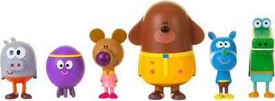 HEY DUGGEE FIGURINE Toy Set Squirrel Club Friends and Duggee Figures £ ...
