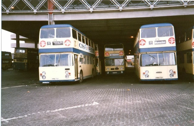 35MM ORIGINAL PHOTO BUS HAYDONLEIGH FLEMING WAY SWINDON BUS STATION ...