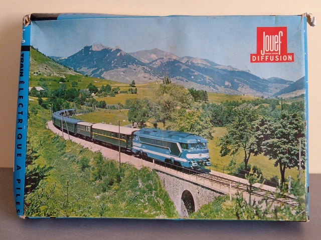 JOUEF COFFRET BOITE Train électrique à piles HO LOCOMOTIVE SNCF Y51130 Transport EUR 55,00 ...