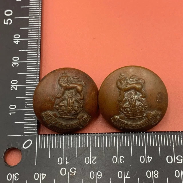 ORIGINAL WW2 BRITISH Army Kings Crown Royal Army Pay Corps Buttons £1. ...