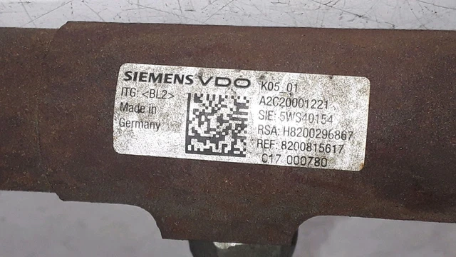 RAMPE INJECTION OCCASION RENAULT CLIO III DIESEL 1.5L 105ch 2009 OE ...