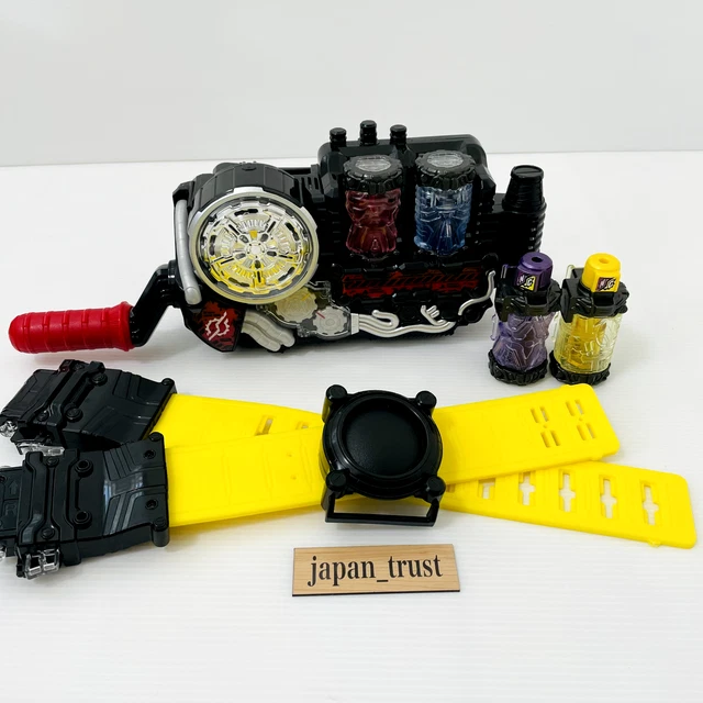 KAMEN RIDER BUILD DX Build Driver and DX Full Bottle Bandai ...