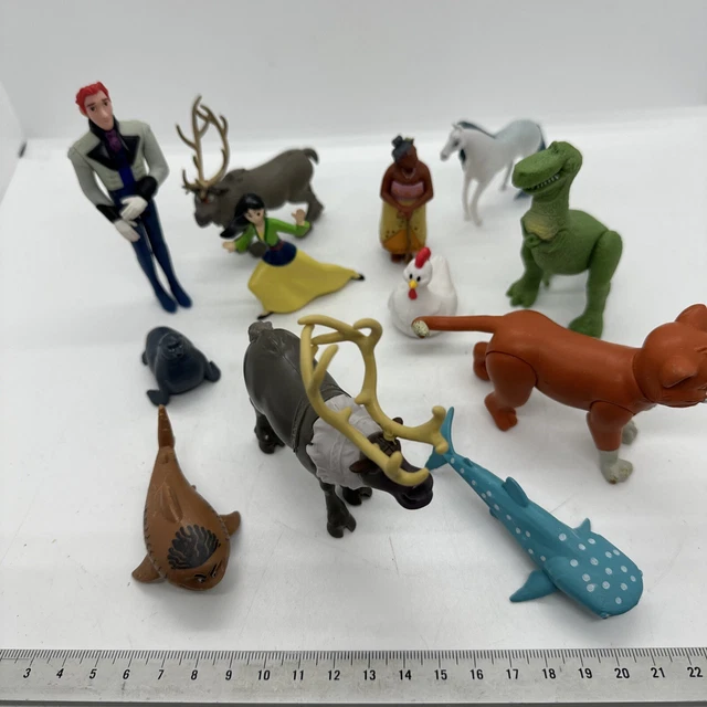 DISNEY/PIXAR MIXED MINI Figures X 12. Mulan, Toy Story, Frozen (A2) £8. ...