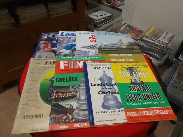 LEEDS UNITED X 8 Big Match Football Programmes 1966/1967 - 1995/1996 ...