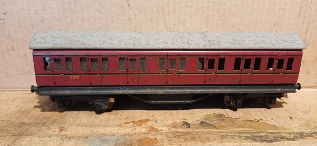 TRIX TTR LMS Maroon Short Bogie Coaches X4 Job Lot Spares Repair Free P ...