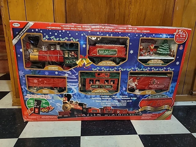 NORTH POLE EXPRESS Christmas Train Set 36 PCS, Remote Control By Eztec ...