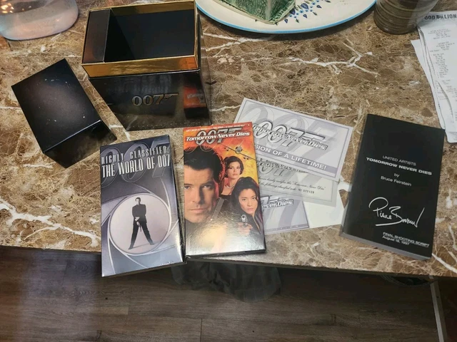 JAMES BOND TOMORROW Never Dies Limited Edition Box (VHS) 007 Collectors ...
