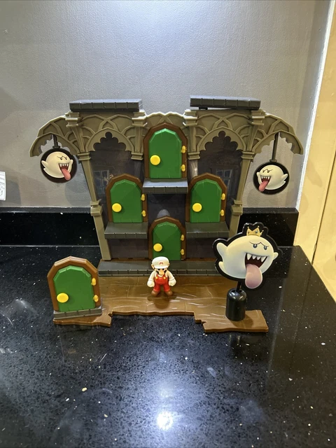 SUPER MARIO WORLD of Nintendo Boo Mansion Play-set With Mario Figure £ ...