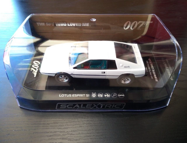SCALEXTRIC C4229 1:32 LOTUS ESPRIT S1 007 James Bond Der Spion, der mich... EUR 79,00 - PicClick DE