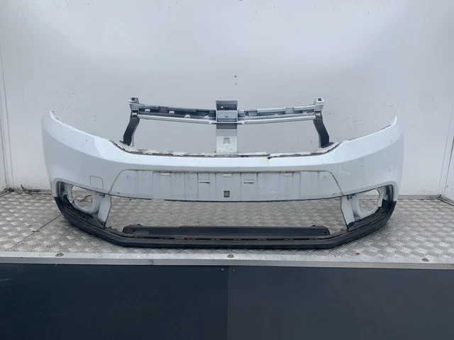 GENUINE DACIA SANDERO Stepway 2017-onwards Facelift FRONT BUMPER p/n ...