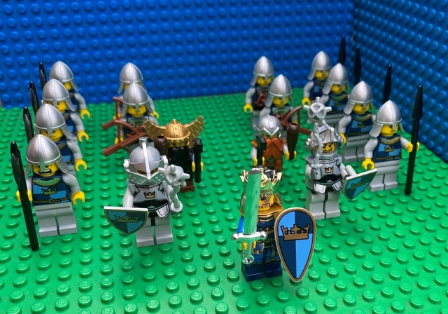 LEGO CASTLE CROWN KNIGHT ARMY QTY 17 MINIFIGURES Minifigs Knights NEW ...