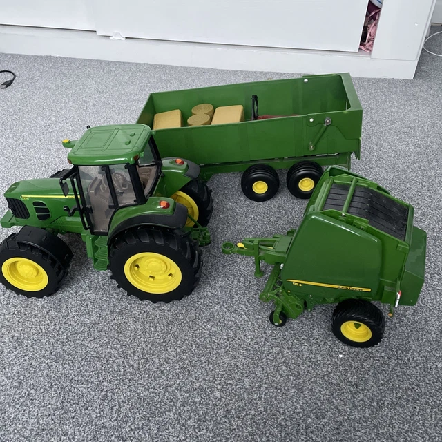 BRITAINS BIG FARM John Deere 42512 Tractor & Tipping Trailer 1:16 Scale ...