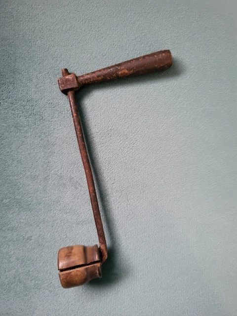 ANTIQUE 5MM SQUARE Crank Pendulum KEY for Clock Comtoise £13.40 ...