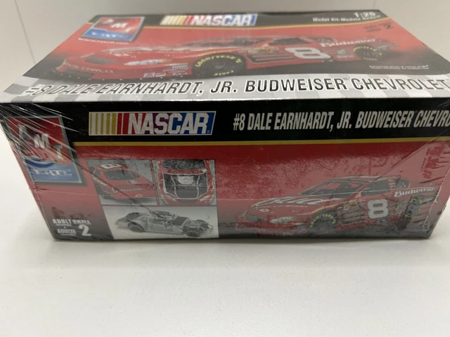 AMT ERTL #8 Dale Earnhardt Jr Monte Carlo Scale 1:25 Model Kit 2004 ...
