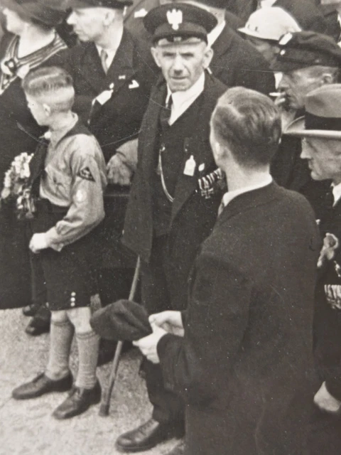 FOTO IN PK Format: politisch? Veteranen,Soldaten,SA,HJugend,Uniform,30 ...