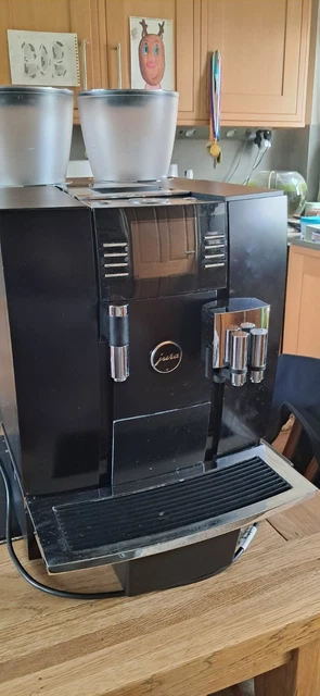 JURA IMPRESSA BEAN-TO-CUP Coffee Machine Black, Espresso Cappuccino ...
