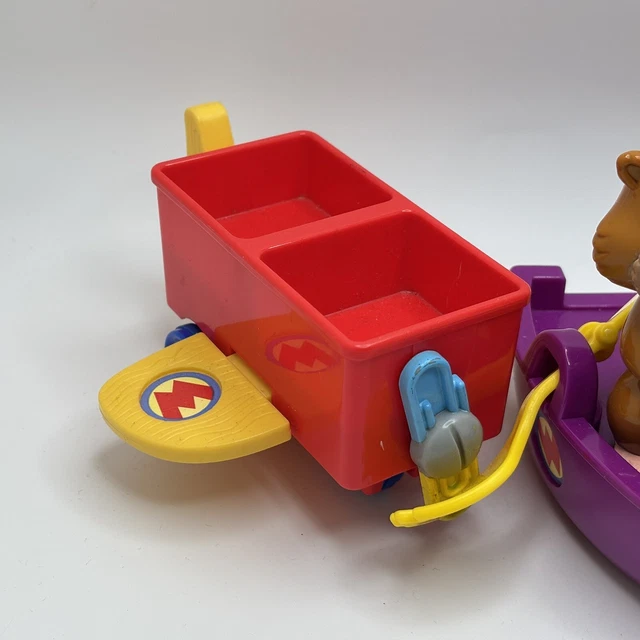 WONDER PETS! Bobble Head Linny Figure & 3 Pull-Back Vehicles 2007 ...