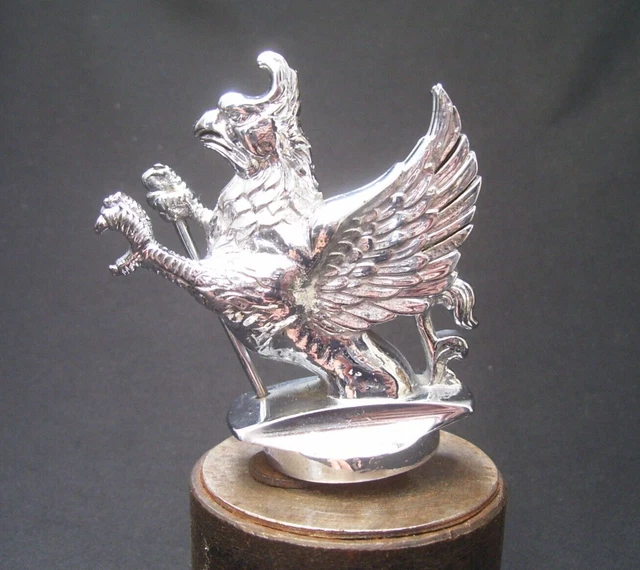 VINTAGE 1920S VAUXHALL GRIFFIN CAR RADIATOR CAP MASCOT ~J FRAY LTD HOOD ...