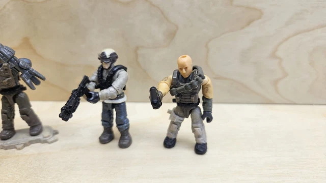 MEGA BLOKS CONSTRUX - Call Of Duty - Lot Of 6 Mini Figures Soldiers $24 ...
