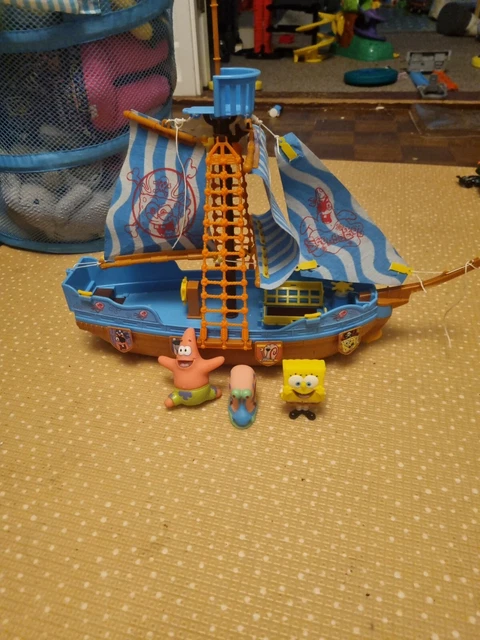 SIMBA SPONGEBOB PIRATE Ship Boat with original Figures - Extra Figures ...