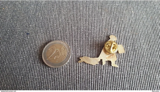 PIN'S PINS LESSIVE Omo Crapoto Singe Maousse Costo EUR 1,20 - PicClick IT