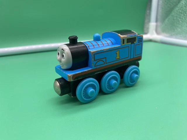 THOMAS & FRIENDS Thomas The Tank Engine Wooden Magnetic Railway Toy ...
