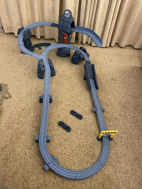 THOMAS THE TANK Engine Trackmaster Risky Rails Set Complete Track - no ...