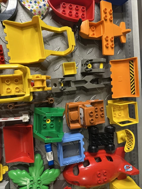 HUGE DUPLO LEGO Lot Of Blocks Animals Vehicles Parts Planes Vehicles ...