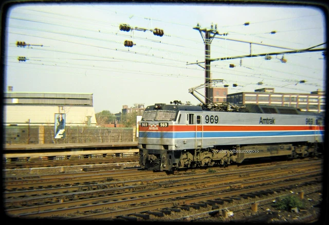 ORIGINAL EISENBAHNRUTSCHE OSLD Amtrak AMT 969 E60 Harrison NJ 10/28/77 EUR 3,71 - PicClick DE