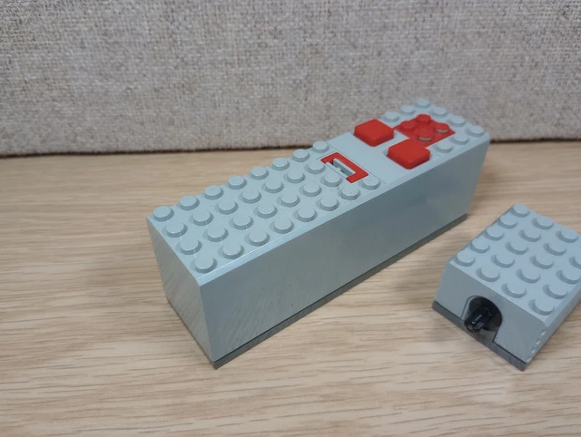 LEGO TECHNIC 9V Battery Box 2847c01 & Electric Motor 2838c01 Light Grey ...