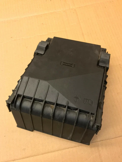 AUDI A3 8P Engine Bay Fuse Box Plastic Cap Lid Cover 1K0937132F £17.99 ...