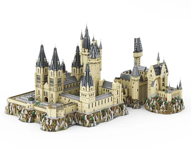 HARRY POTTER HOGWARTS Castle + Central Courtyard Building Block Set ...