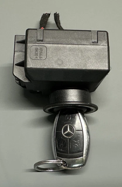 MERCEDES-BENZ C CLASS Ignition Switch And Key A2075450208 £118.88 ...