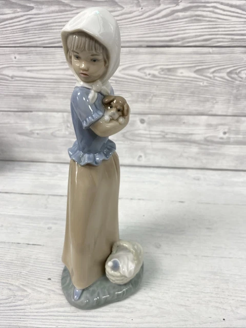 LLADRO NAO FIGURE Protecting The Dog Girl with Puppy and Basket PK £18. ...