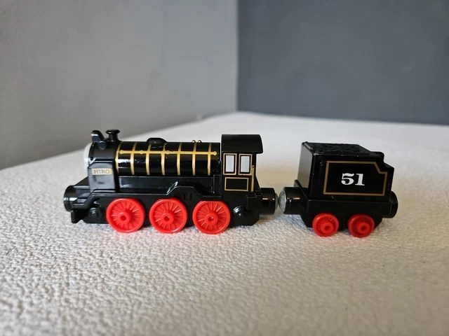 THOMAS TAKE AND Play Push Along Hiro Train & Tender CBL92 2013 - H18A ...