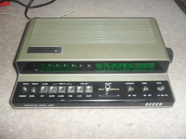 VINTAGE DECCA ELECTRONIC Clock Radio Ecr 150 Working £42.32 - PicClick UK
