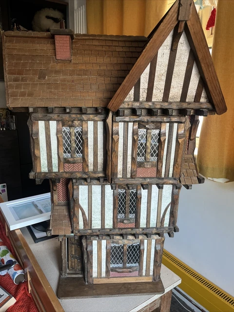 ROY WILLIAMS 1/12 scale Tudor Dolls House 3 Storey £350.00 - PicClick UK