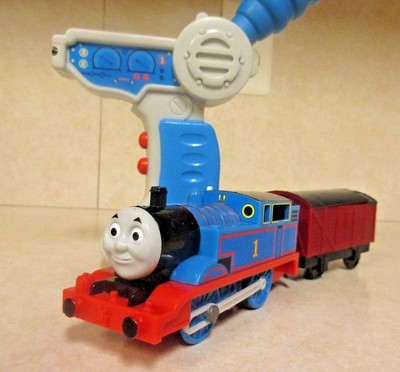 THOMAS & FRIENDS Trackmaster Thomas The Train Remote Control With FWD ...