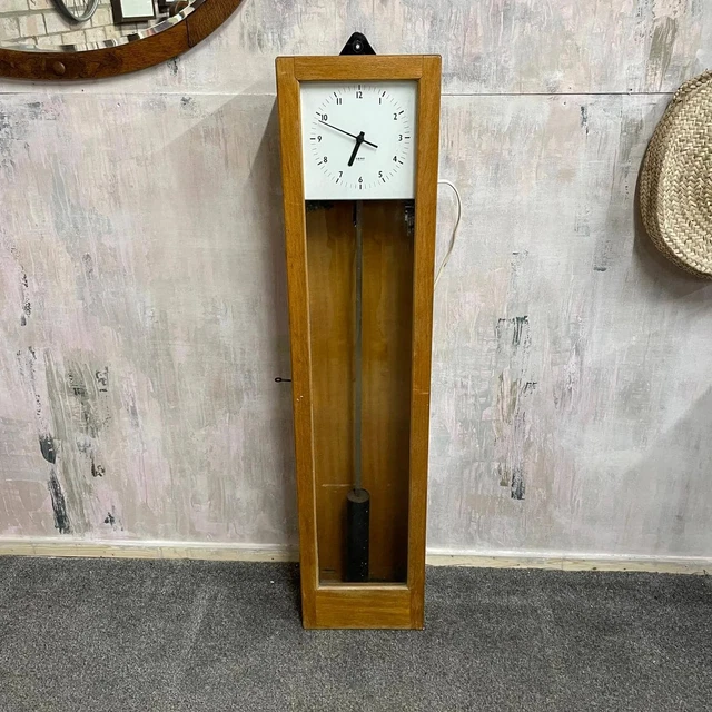 VINTAGE GENTS C7 Pulsynetic Master Clock Oak Case 8” Dial Please Read £ ...