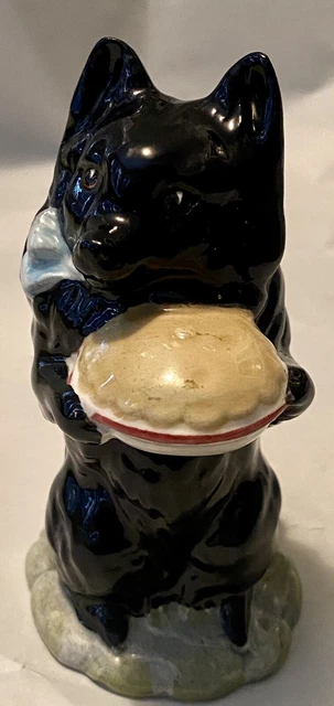 BEATRIX POTTER DUCHESS Black Dog with Pie Figurine Beswick England 1979 ...