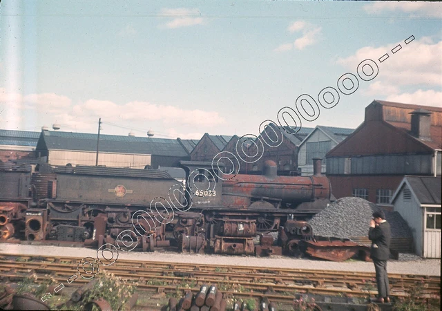 35MM ORIGINAL COLOUR SLIDE OF EX LNER J21 LOCO AT DARLINGTON WORKS IN ...