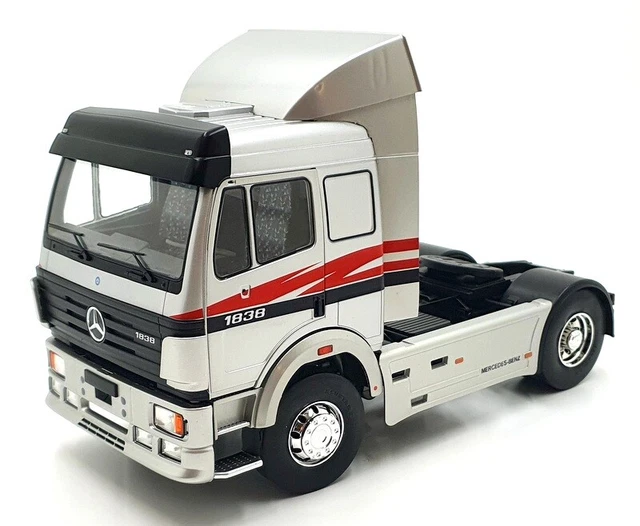 MODEL CAR GROUP (MCG) 1/18 Scale MCG18136 - Mercedes Benz SK II ...