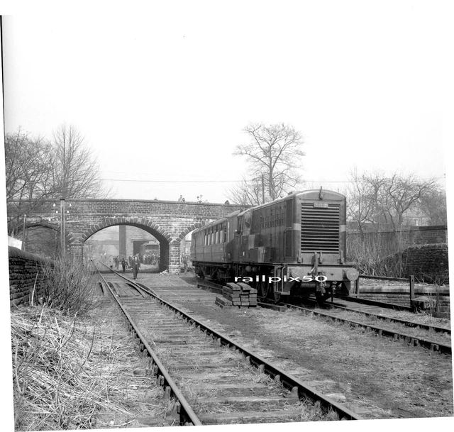 ORIGINAL LARGER RAILWAY NEGATIVE. JW4.Prototype diesel loco D0226 ...