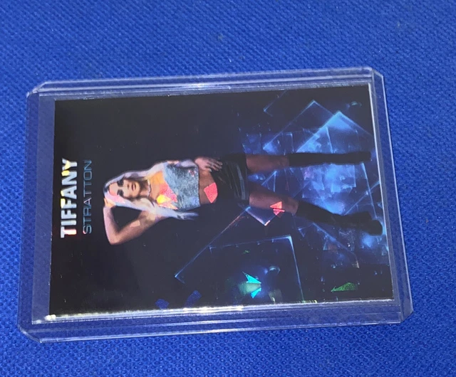 CARTA COLLEZIONABILE TIFFANY Stratton personalizzata WWE Divas lamina ...